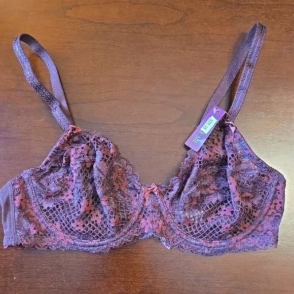 Adore Me | Intimates & Sleepwear | Nwt Adore Me Burgundy Lace Bra New ...